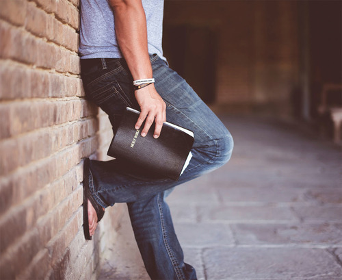 Creation - 2019 Volume 41, Issue 3 EVERY THING IS THEOLOGICAL Creation - 2019 Volume 41, Issue 3 EVERY THING IS THEOLOGICAL