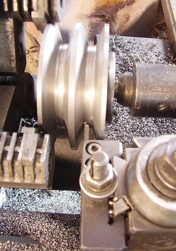 Cutting Tool Engineering - ART OF THE GROOVE