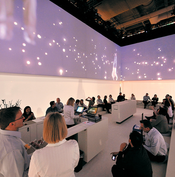 EXHIBITOR Magazine - 40 Unforgettable Exhibits