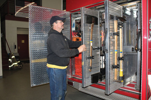 Fire Engineering - October 2017 The Engine Firefighter: Mastering the ...