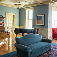 Mount Holyoke Alumnae Quarterly - Issue Library