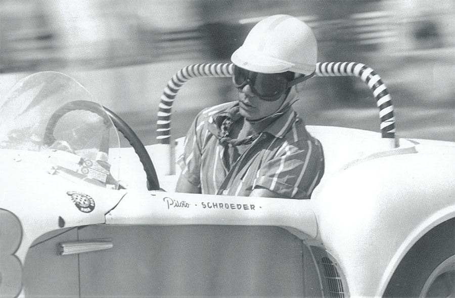 Vintage Motorsport - Sept/Oct 2018 'Piloto' Bob Schroeder